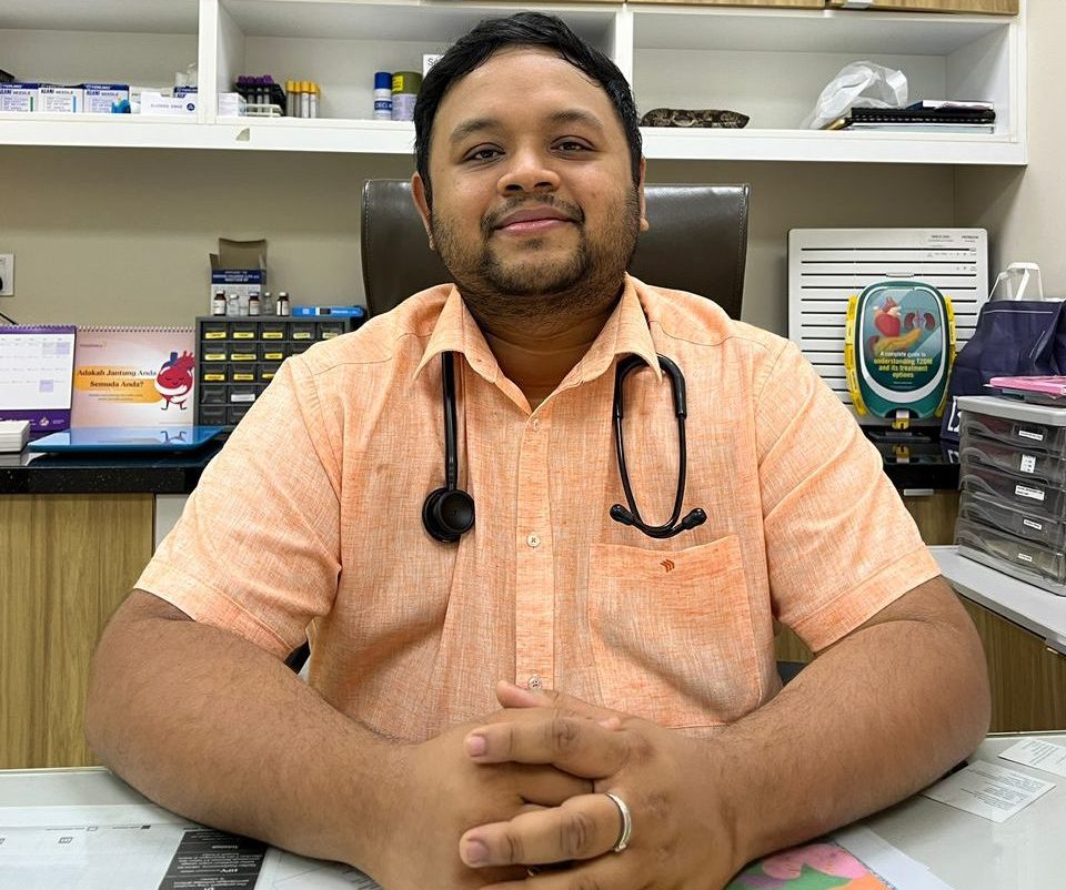 Dr. Prabu | Poliklinik Shaik